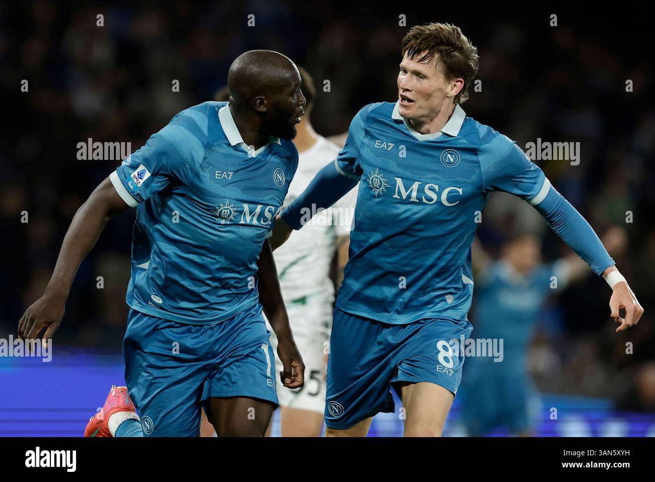 Napoli, Italia. 14th Apr, 2025. Napoli's Romelu Lukaku celebrates after ...