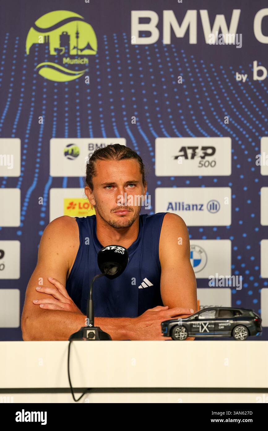 Muenchen, Deutschland. 14th Apr, 2025. Alexander Zverev (Deutschland) bei der Pressekonferenz ...