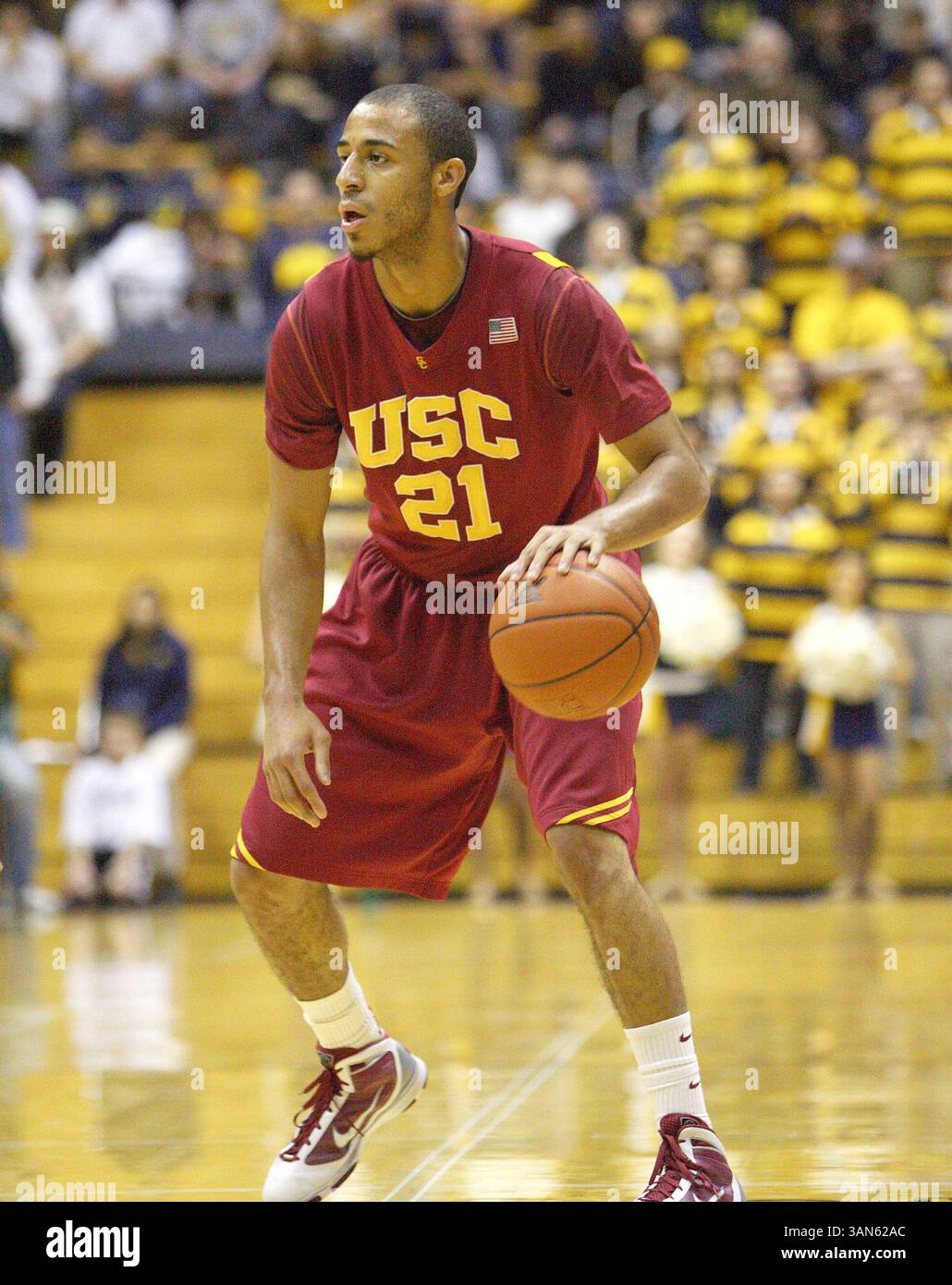 January 9, 2010 - Dwight Lewis of USC during the game between ...
