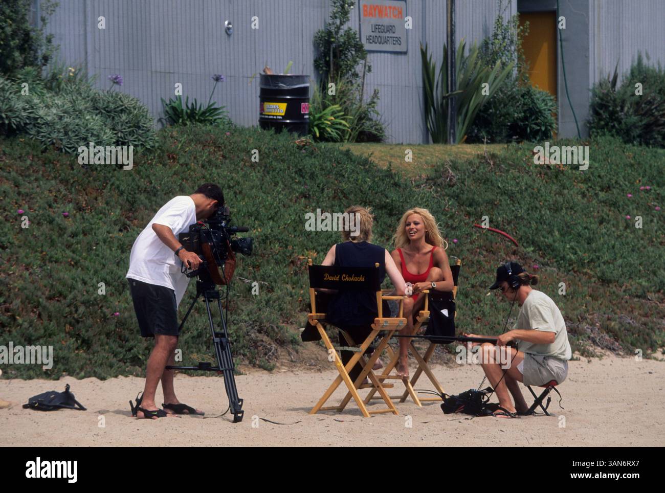 Pamela anderson baywatch 1995 hi-res stock photography and images - Alamy