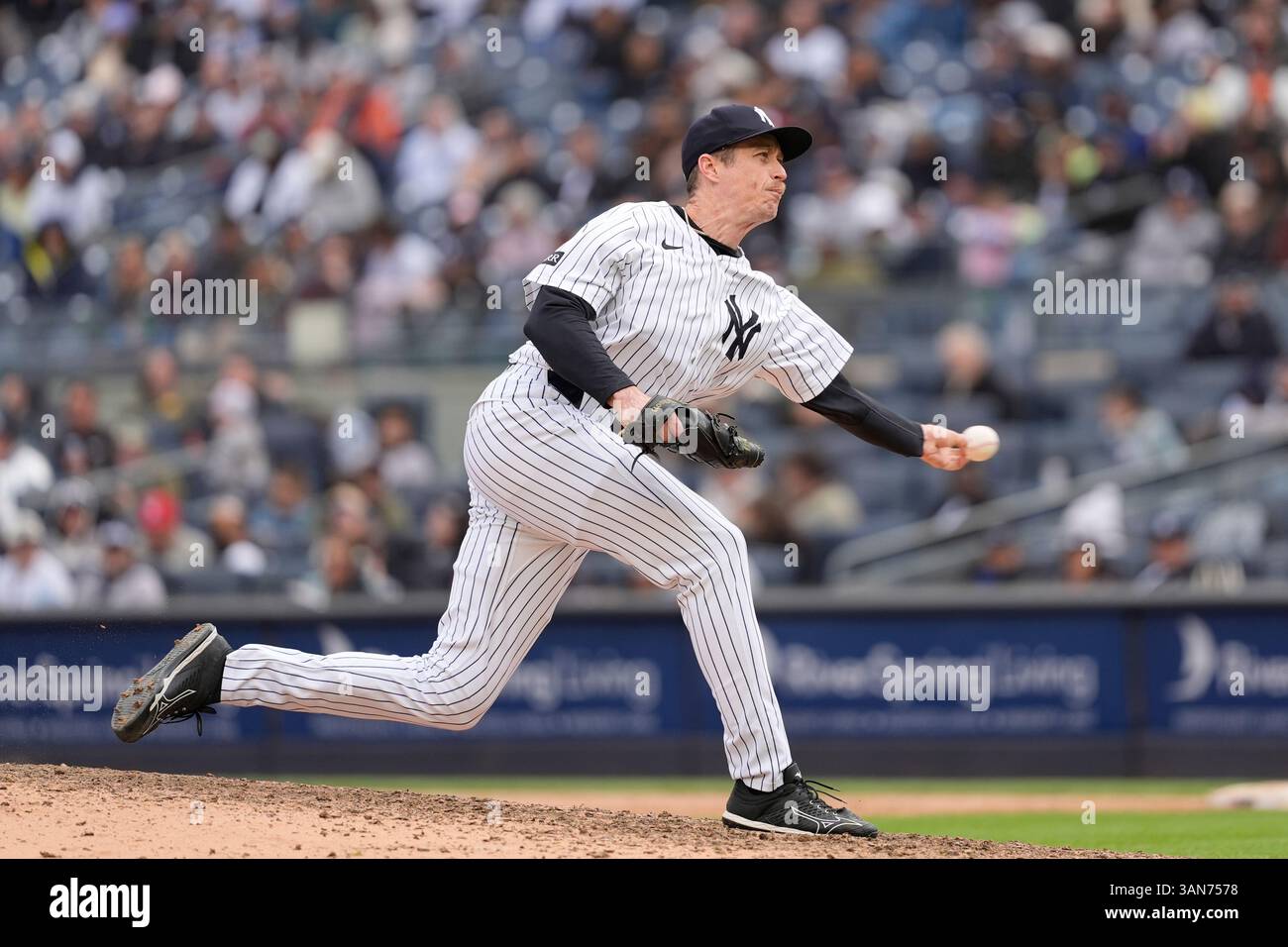 BRONX, NY - APRIL 13: New York Yankees Pitcher Tim Hill (41) delivers a ...