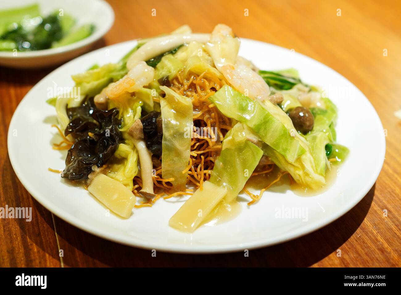 Ankake Yakisoba (fried Noodles with Starchy Sauce Stock Photo - Alamy