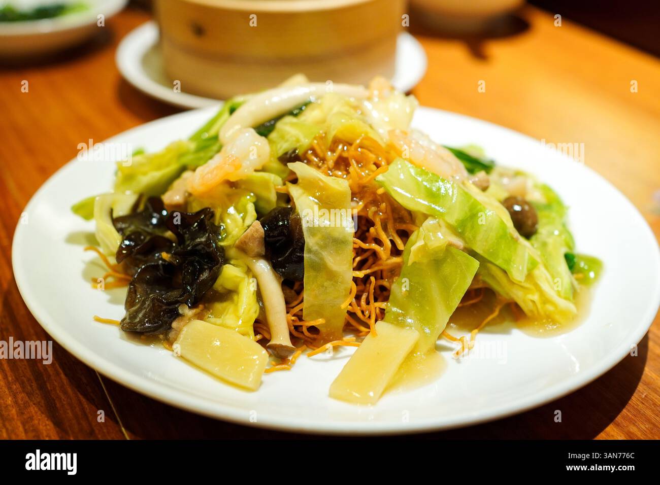 Ankake Yakisoba (fried Noodles with Starchy Sauce Stock Photo - Alamy