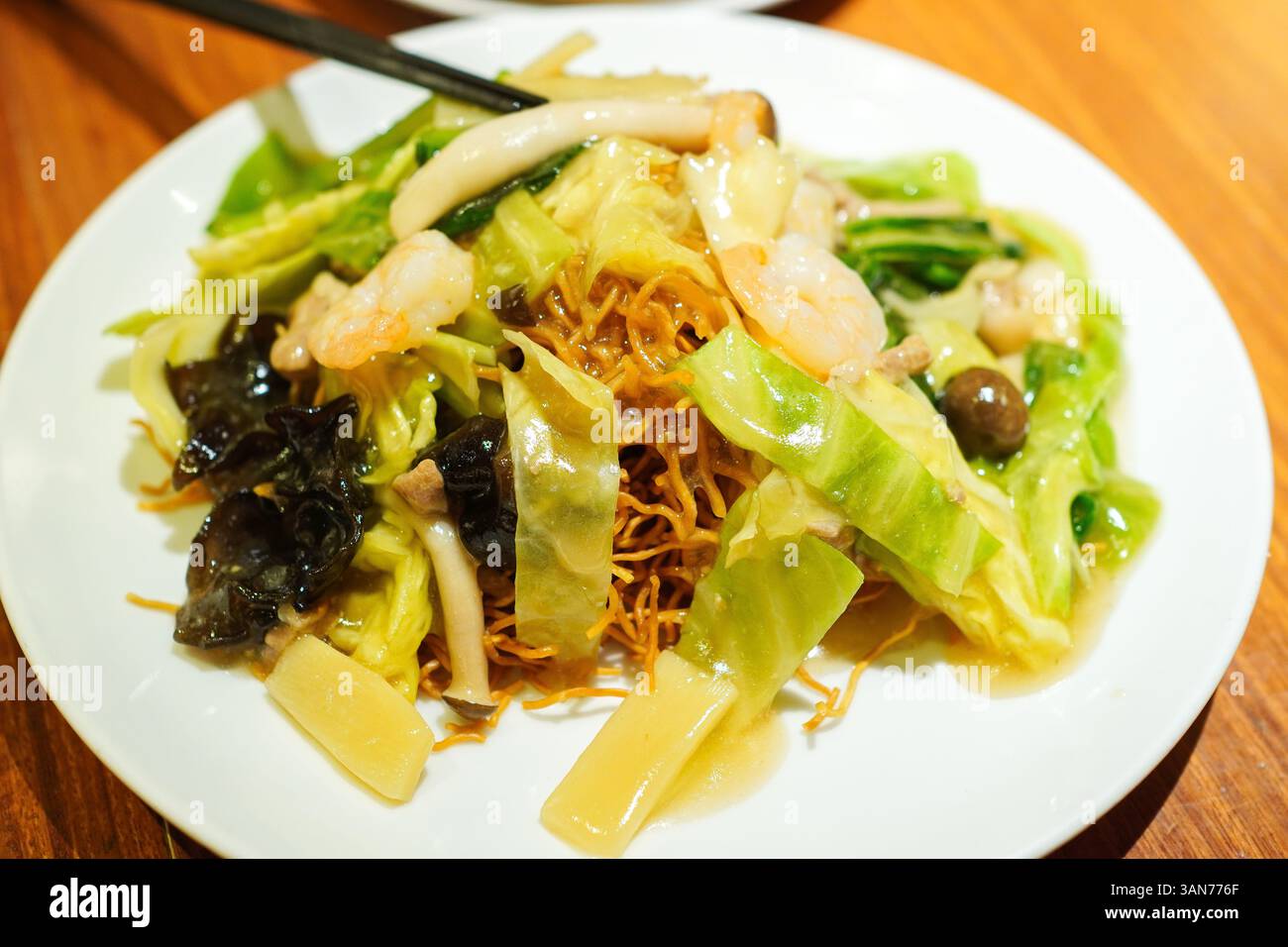 Ankake Yakisoba (fried Noodles with Starchy Sauce Stock Photo - Alamy