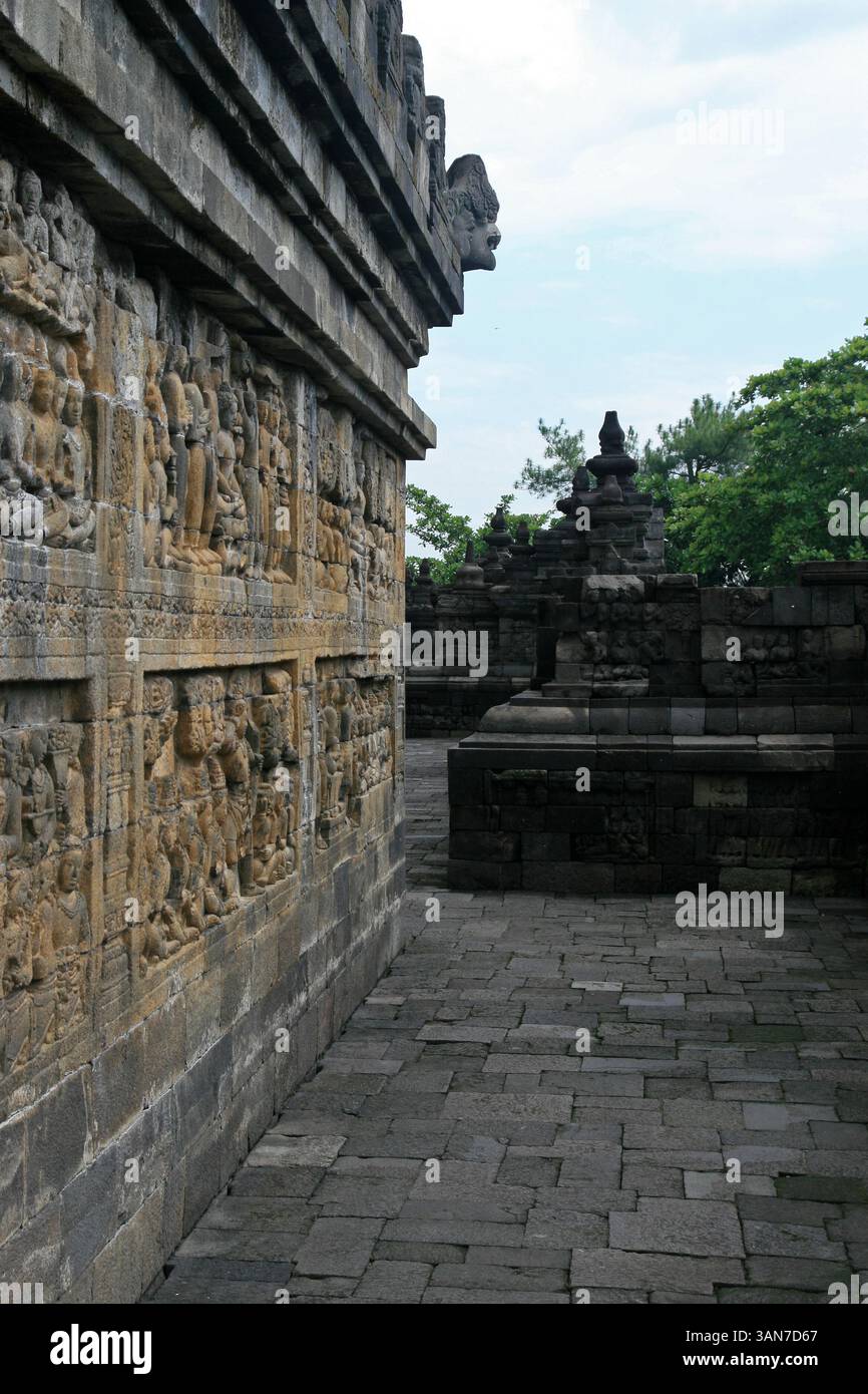 Detaild and reliefs in Borobodur, Mahayana Buddhist temple near ...