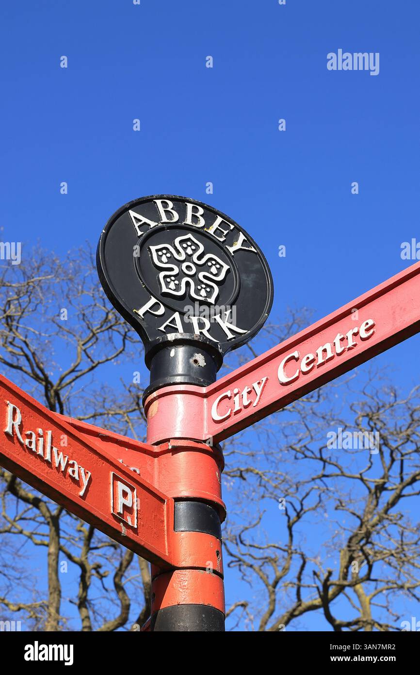 Abbey Park, lovely park around the River Soar, in north Leicester, in ...