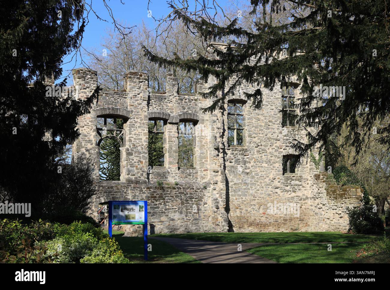 Abbey Park, lovely park around the River Soar, in north Leicester, in ...