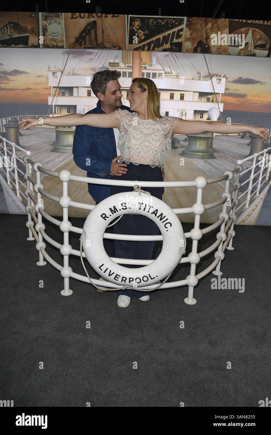 Anna Hofbauer und Marc Barthel beim Opening Event zur TITANIC ...