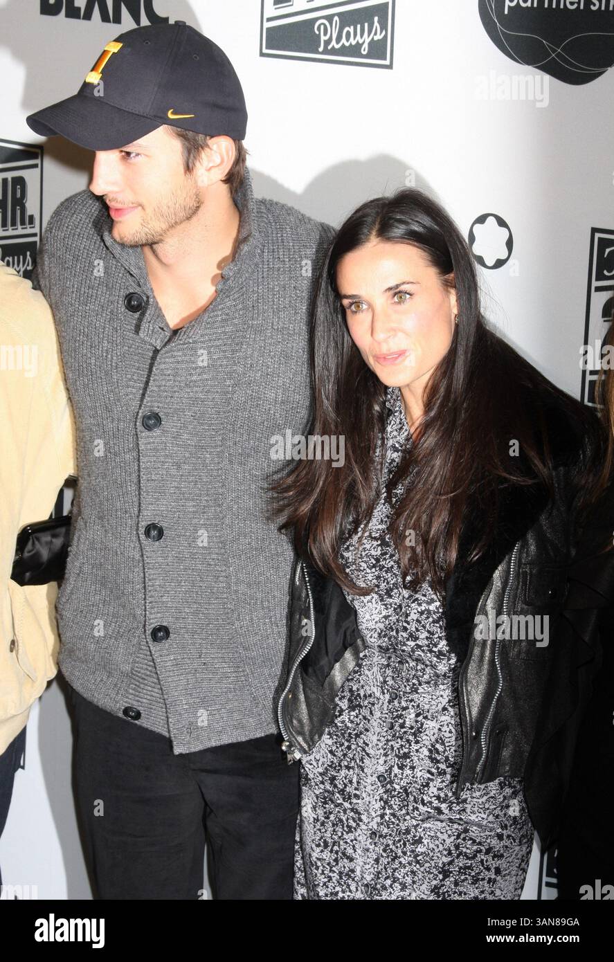 Dec 10, 2009 - New York, NY, USA - ASHTON KUTCHER with DEMI MOORE at ...