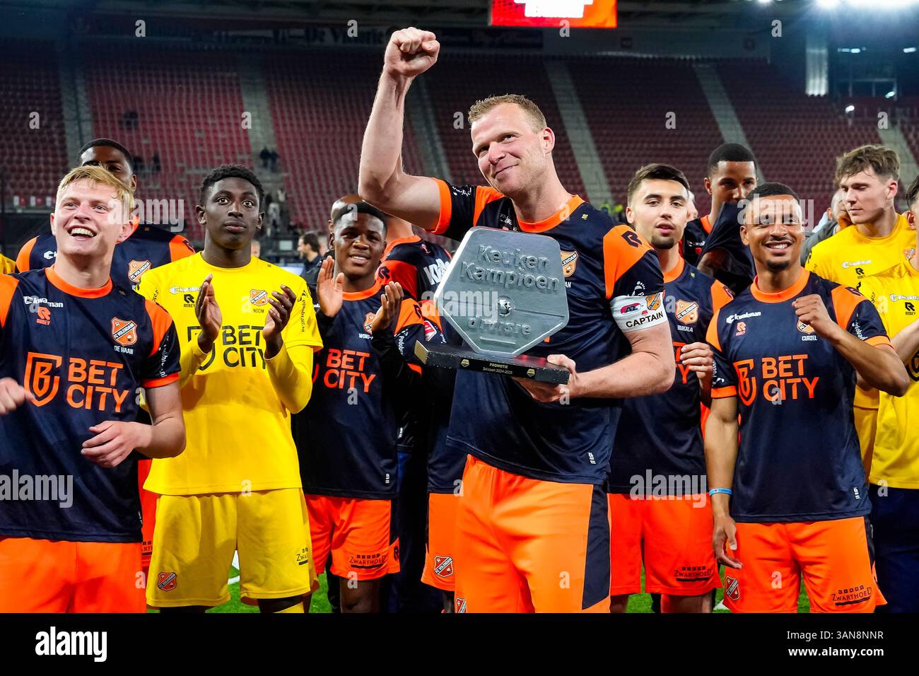 ALKMAAR, NETHERLANDS - APRIL 14: Henk Veerman of FC Volendam during the ...