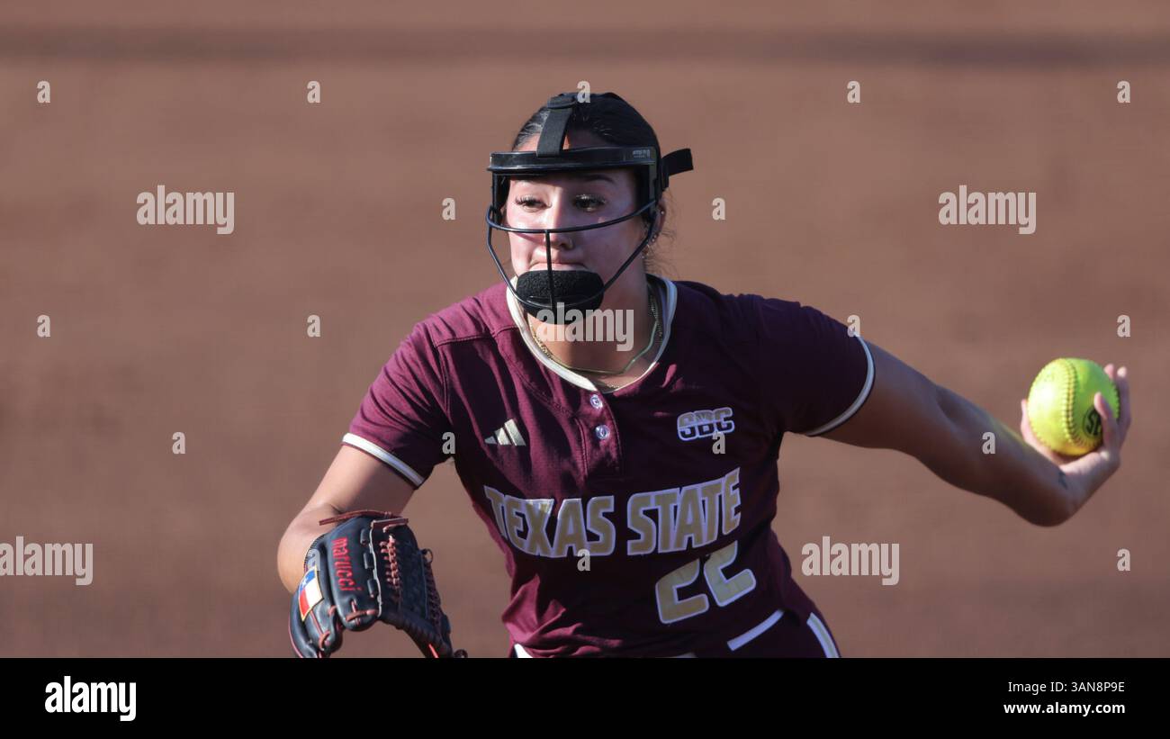Texas St. pitcher Maddy Azua (22) throws against Texas during an NCAA ...