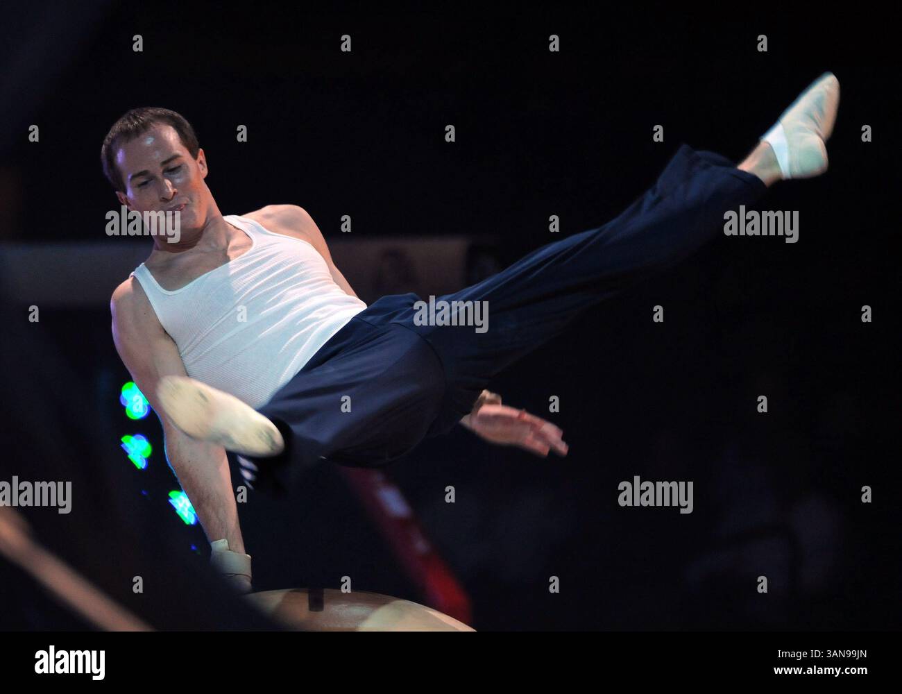 2008 tour of gymnastics supersta hi-res stock photography and images ...