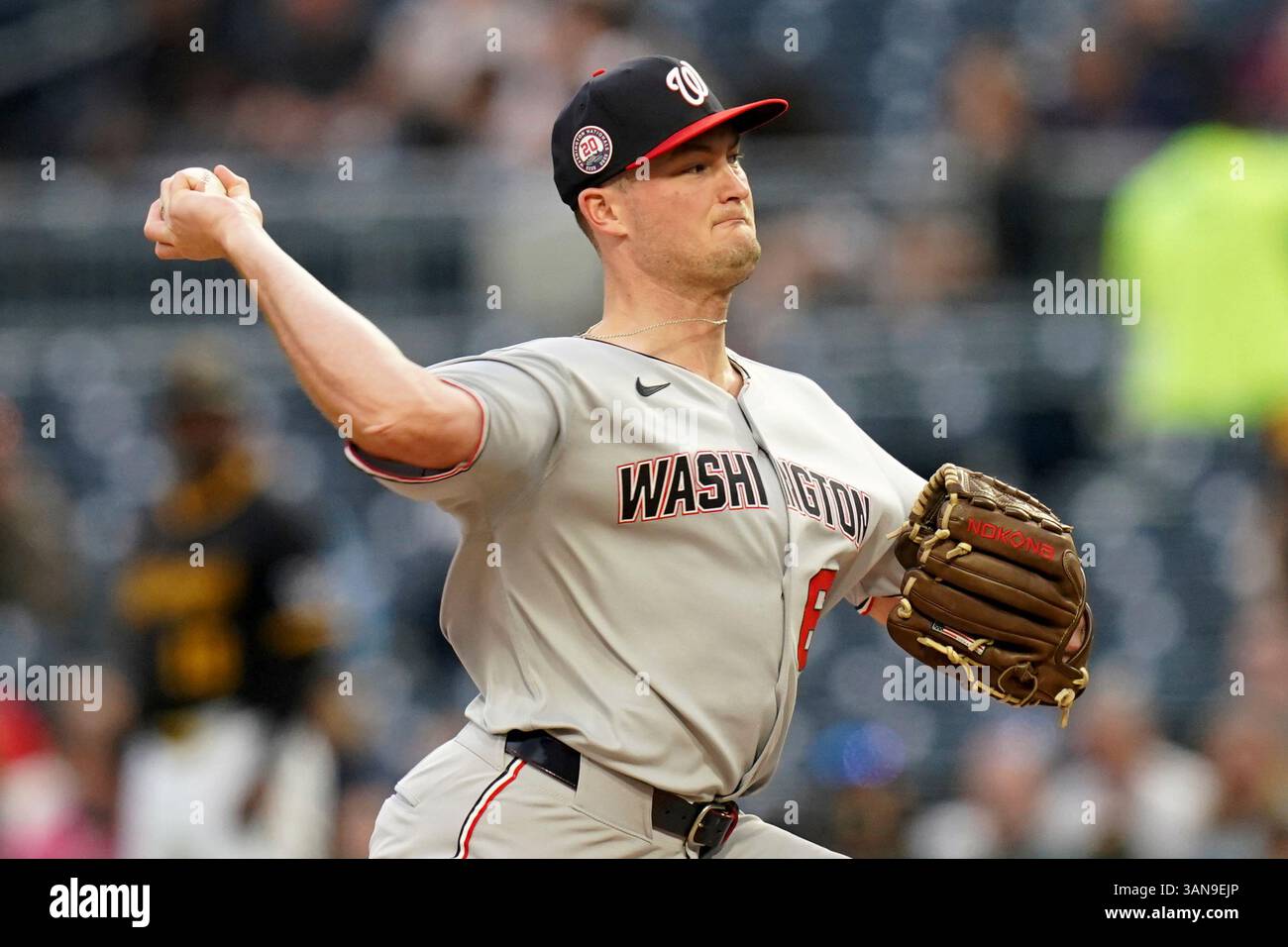 Washington Nationals pitcher Brad Lord delivers during the first inning ...