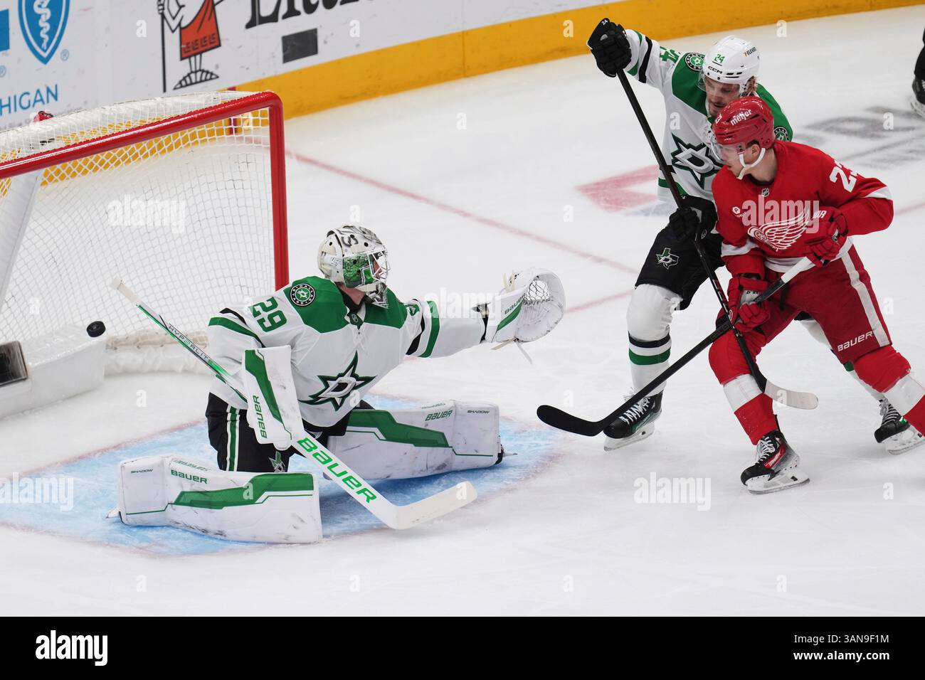 Detroit Red Wings left wing Lucas Raymond (23) watches an Albert ...
