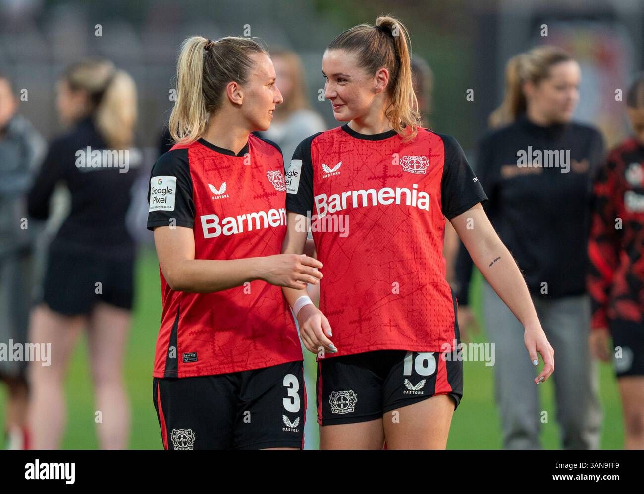 Leverkusen, Deutschland. 14th Apr, 2025. v.l. Melissa Friedrich (Bayer 04 Leverkusen, #3) und ...