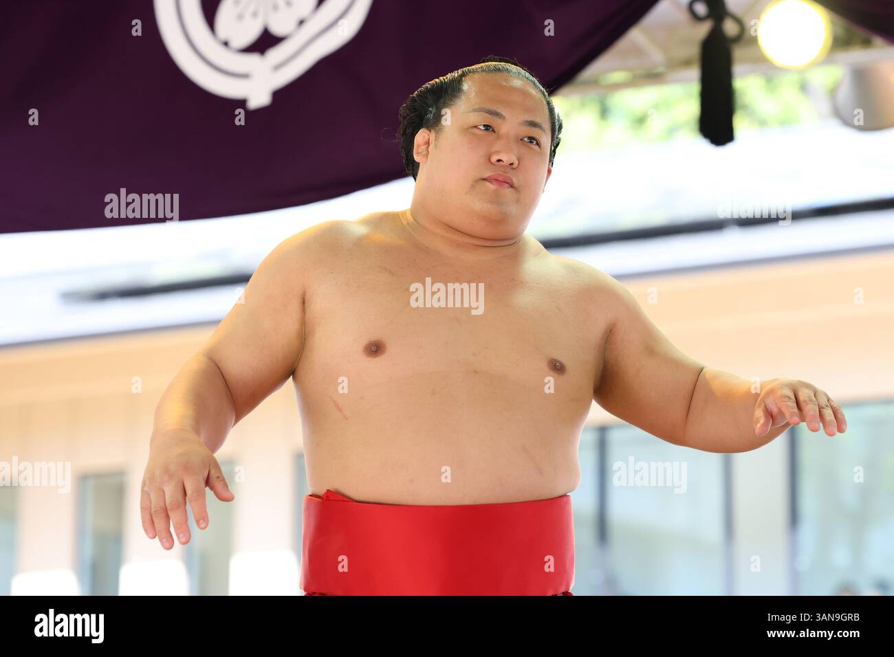 Tokyo Japan. 14th Apr, 2025. Midorifuji, APRIL 14, 2025 - Sumo : Annual ...