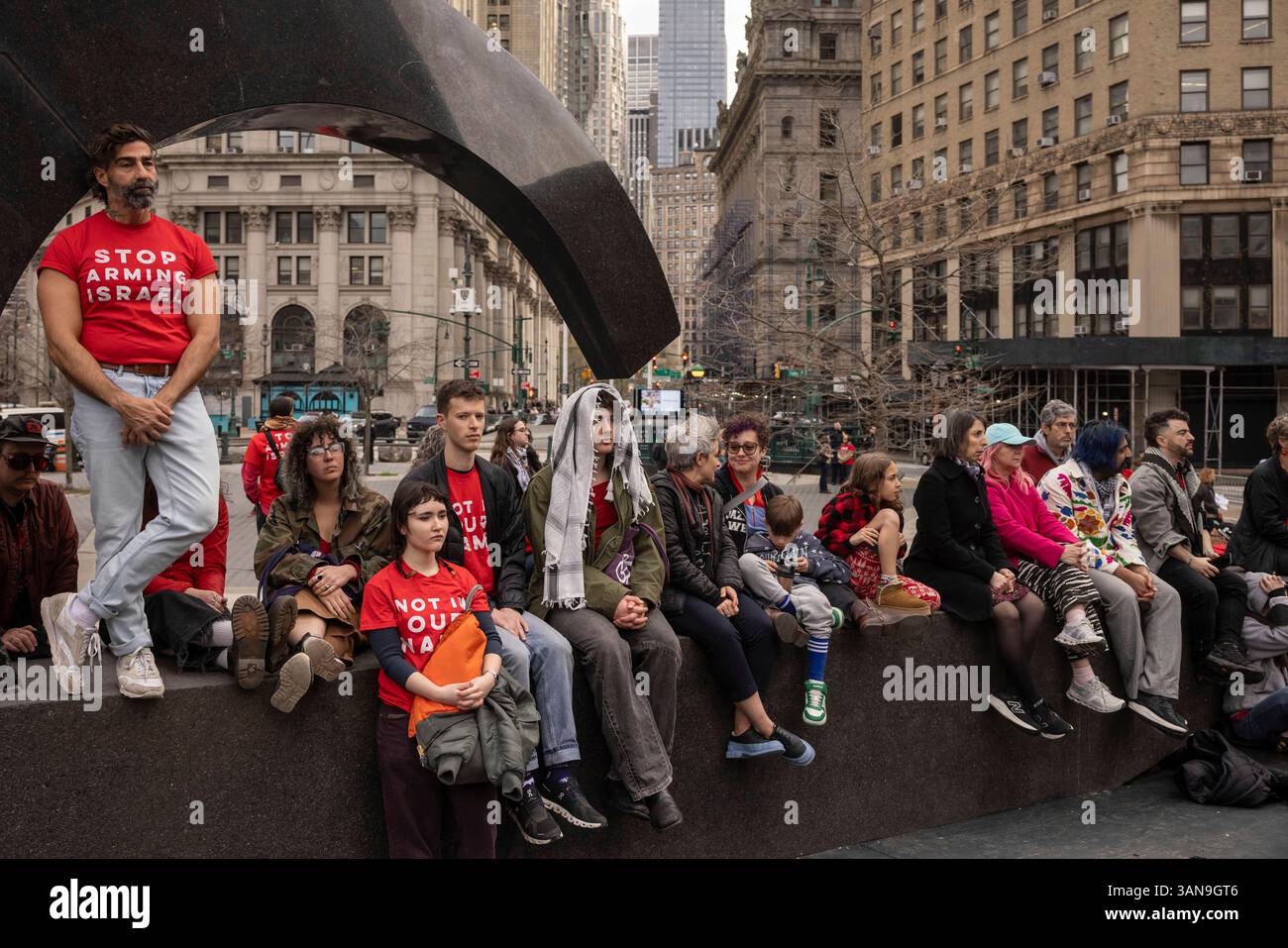 Protesters and members of the Jewish Voice for Peace gather in support ...