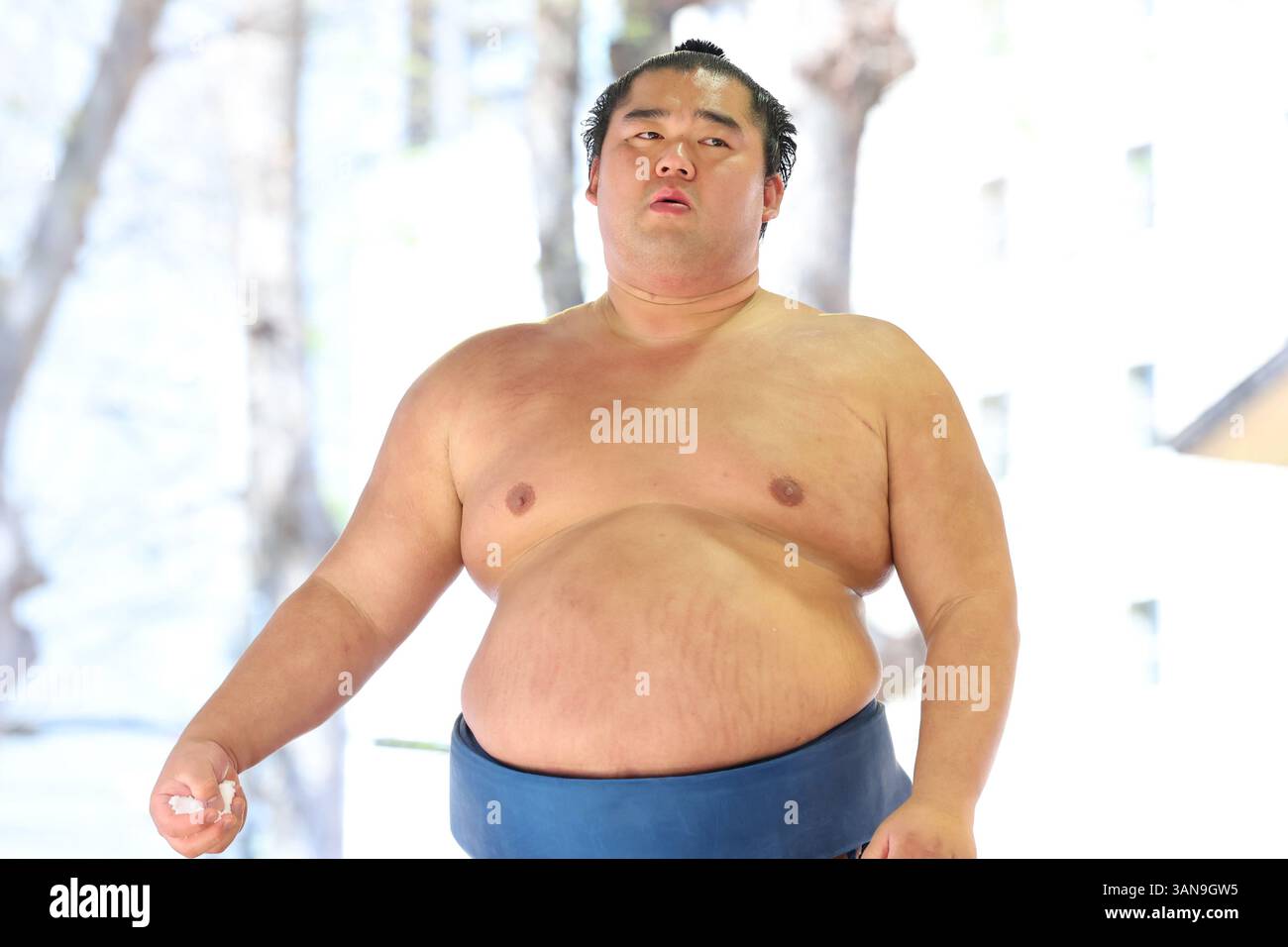 Tokyo Japan. 14th Apr, 2025. Shonannoumi, APRIL 14, 2025 - Sumo ...