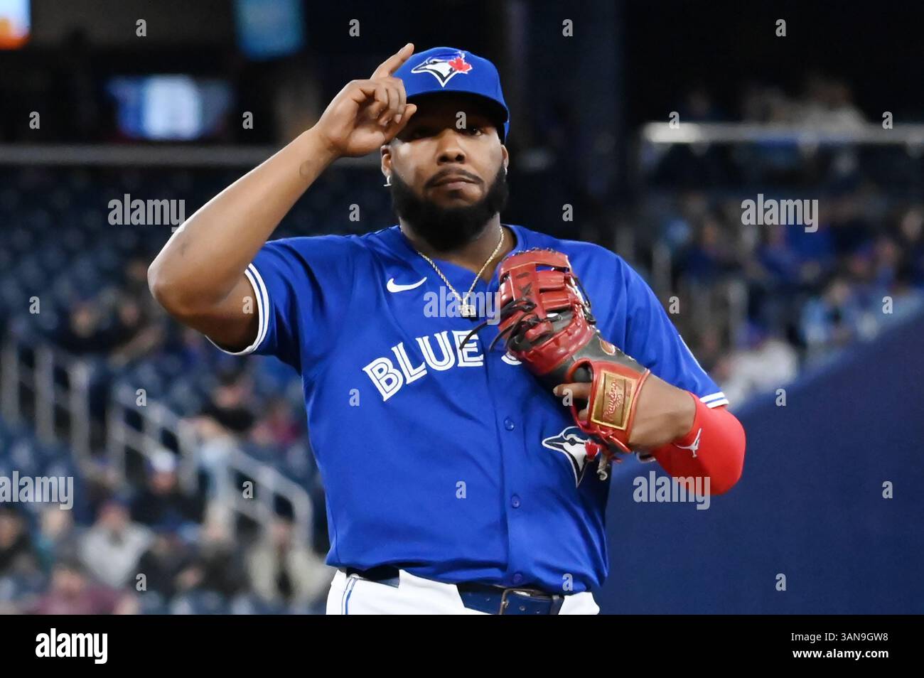 Toronto Blue Jays first baseman Vladimir Guerrero Jr (27) gestures to ...