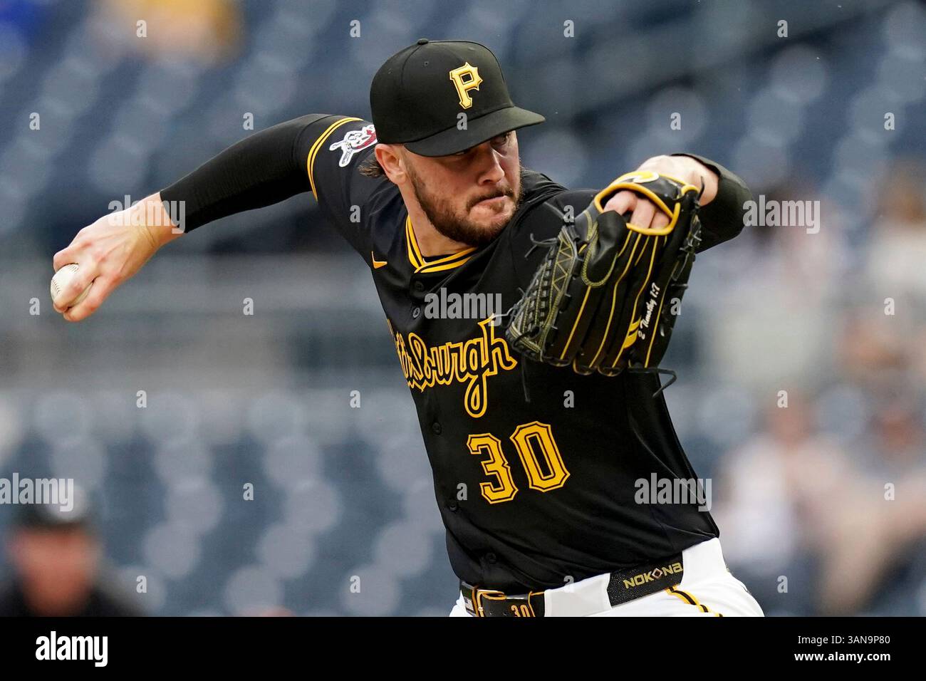 Pittsburgh Pirates pitcher Paul Skenes delivers during the first inning ...
