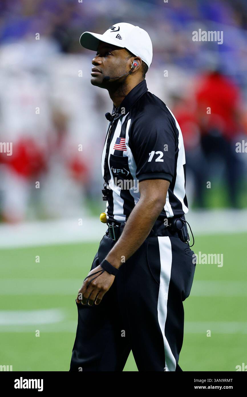 ST. LOUIS, MO - APRIL 13: UFL referee Bryan Banks (72) walks on the ...