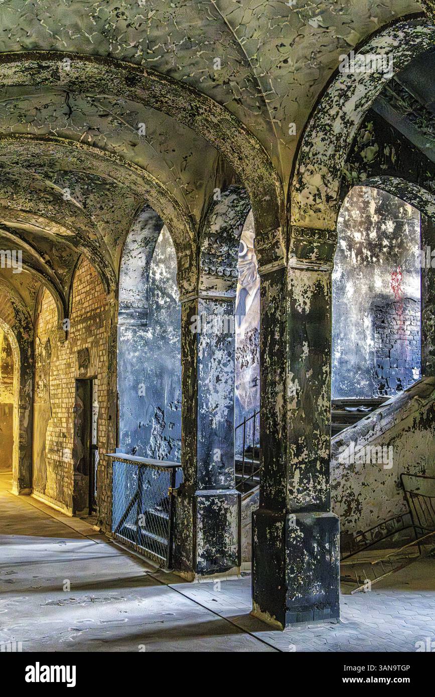 Interior view, former Alpine house on the historic site of the ...