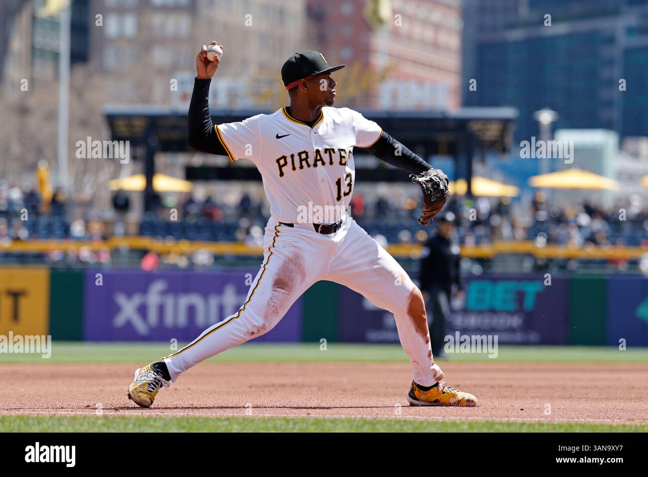 PITTSBURGH, PA - APRIL 09: Pittsburgh Pirates third baseman Ke'Bryan ...