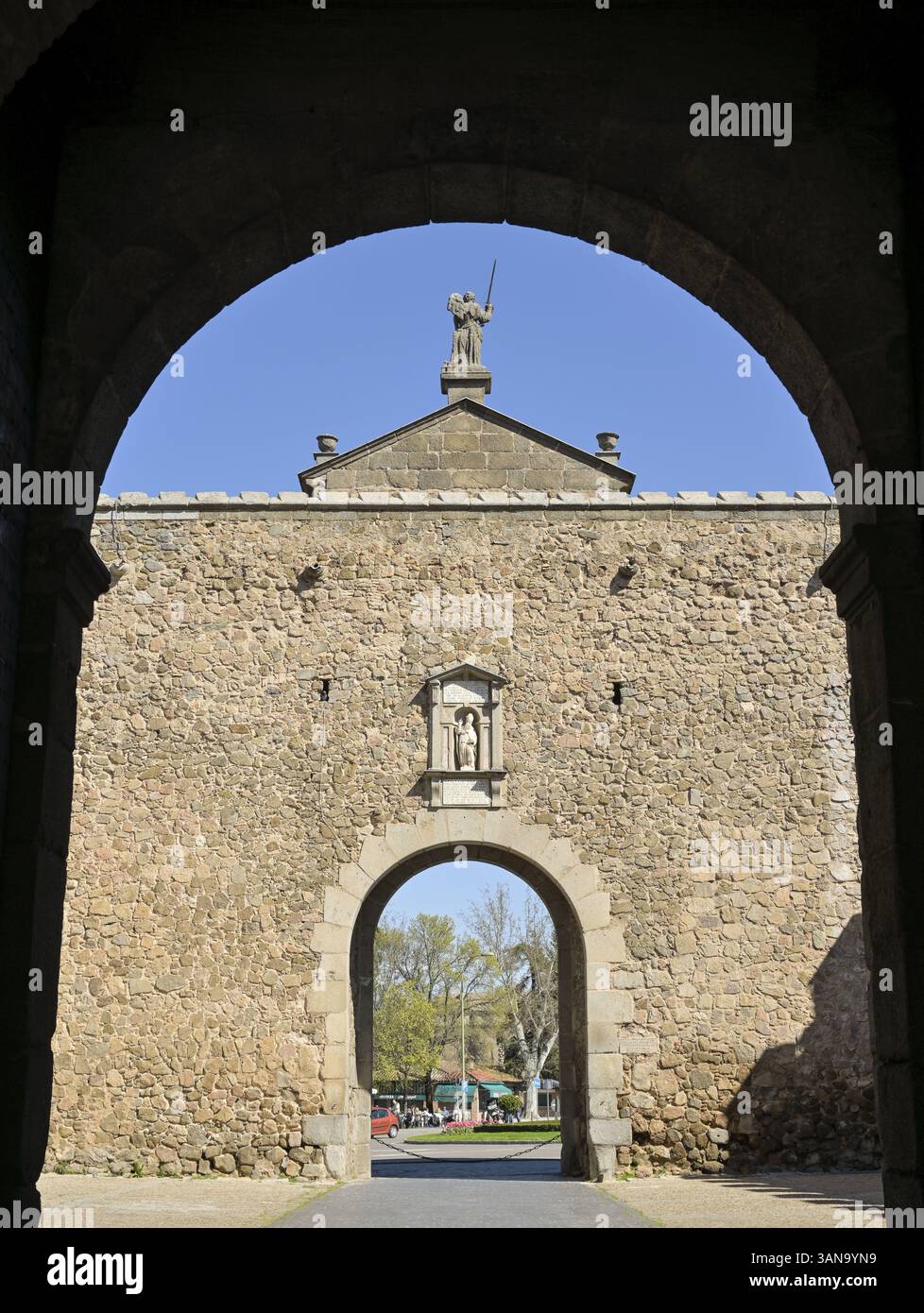 Puerta de Bisagra city gate, Toledo, Spain, Europe Stock Photo - Alamy
