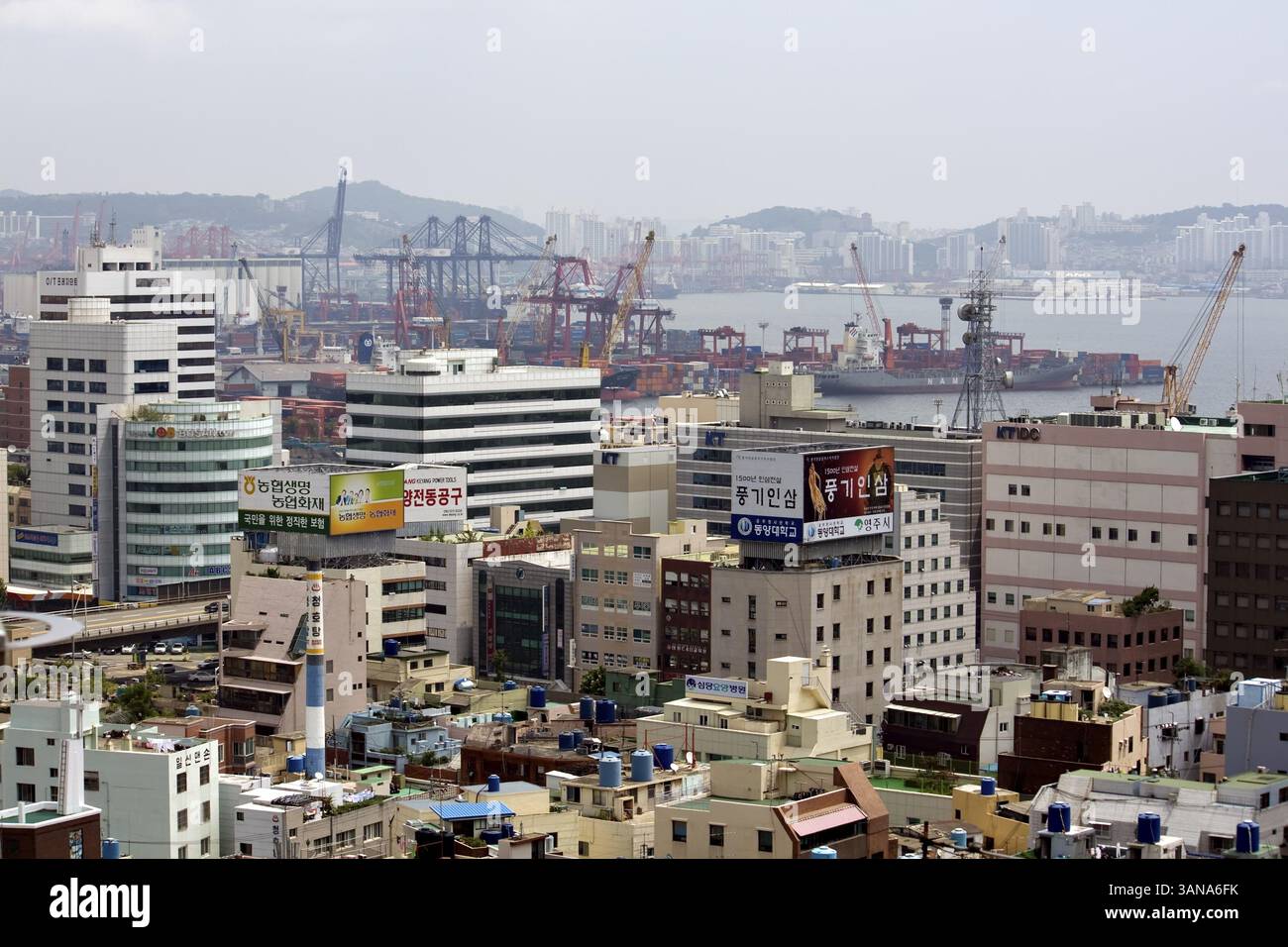 Shipbuilding city of Busan Stock Photo - Alamy