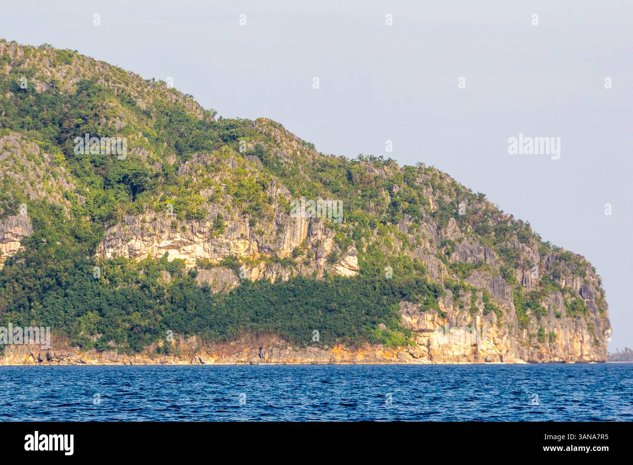 View of dramatic limestone karst mountains in Isla Gigantes, Iloilo ...