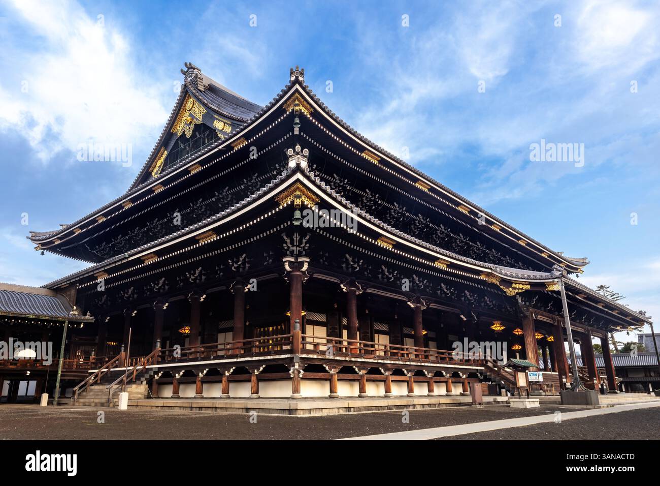 Main hall of Higashi Hongan-Ji temple in Kyoto, Japan. It is the ...
