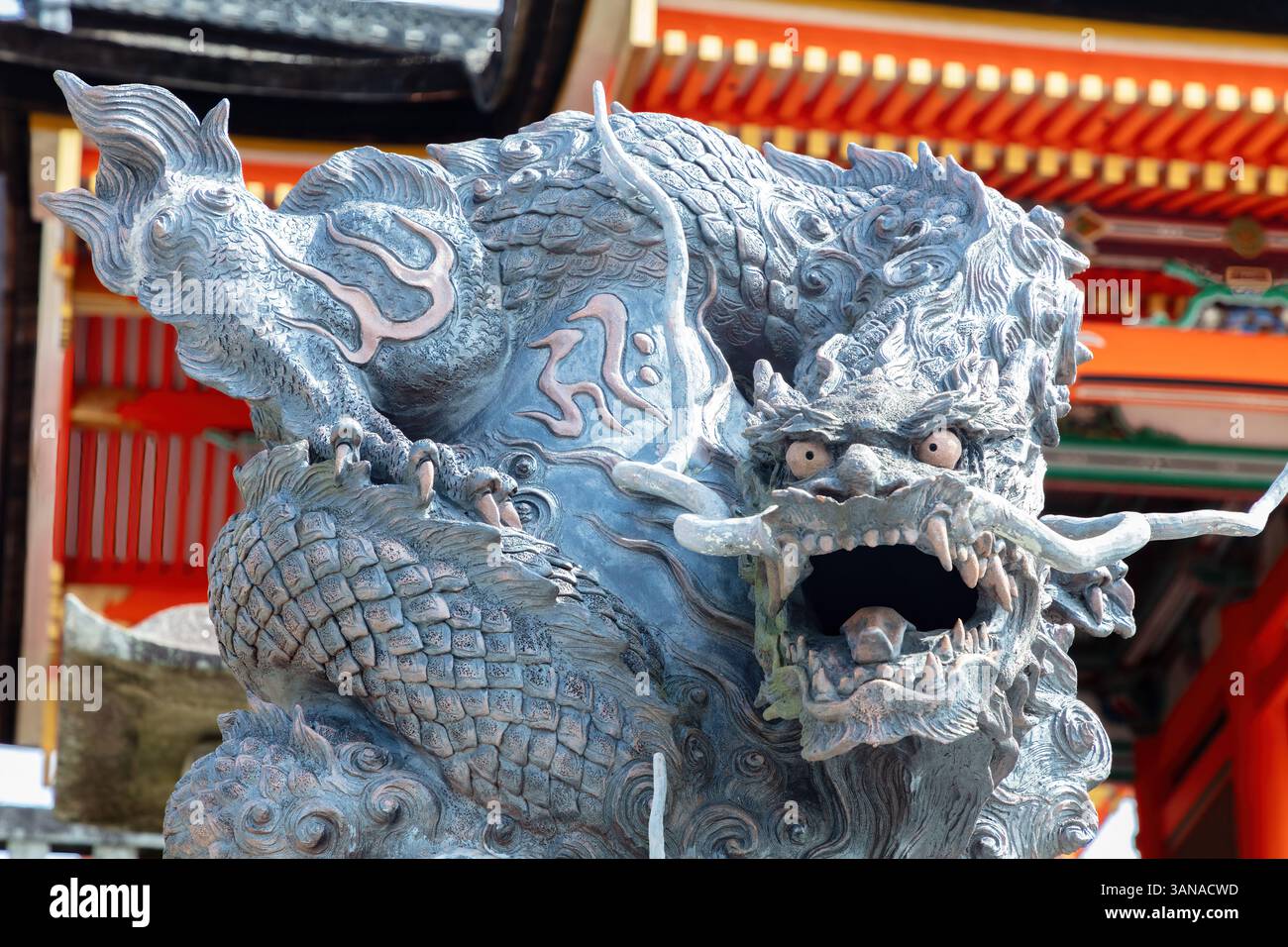 Kiomizo hi-res stock photography and images - Alamy