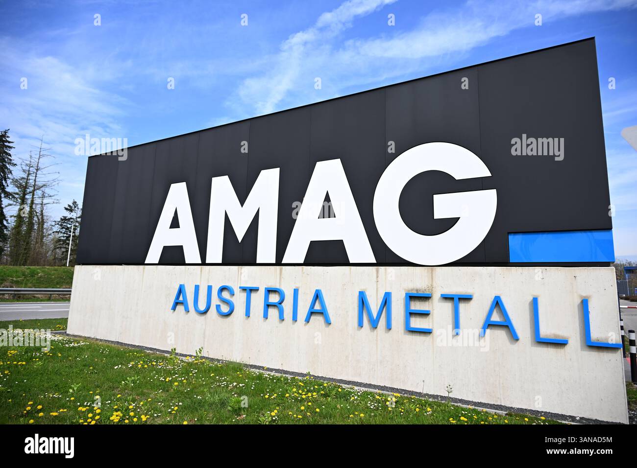 THEME PICTURE - Illustration on the subject of AMAG/Metals and ores/Company - The logo of the ...