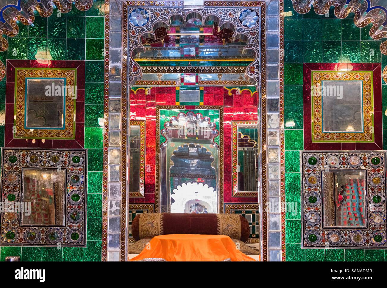 Manek Mahal City Palace Udaipur Rajasthan India Stock Photo - Alamy