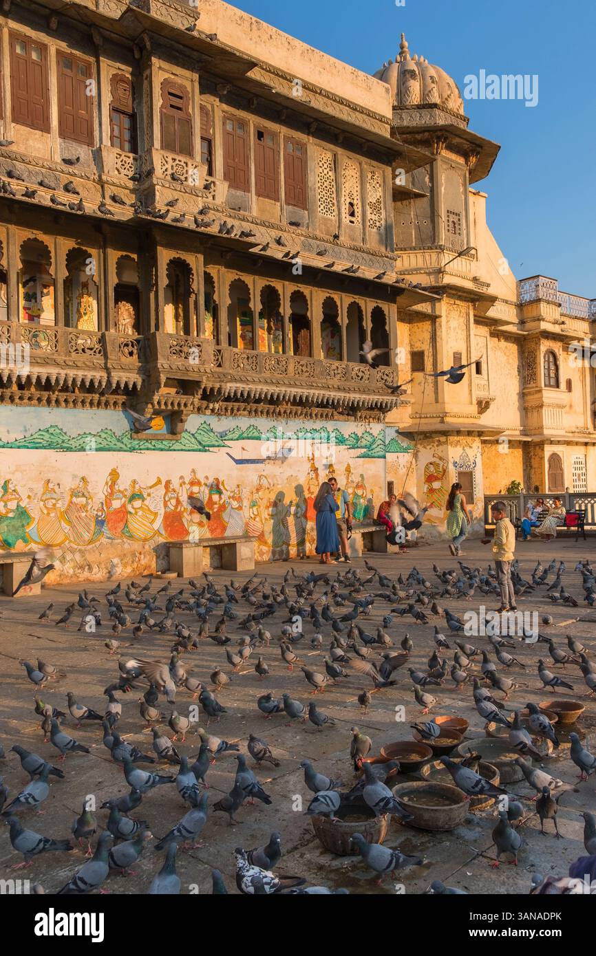 Gangaur Ghat Udaipur Rajasthan India Stock Photo - Alamy