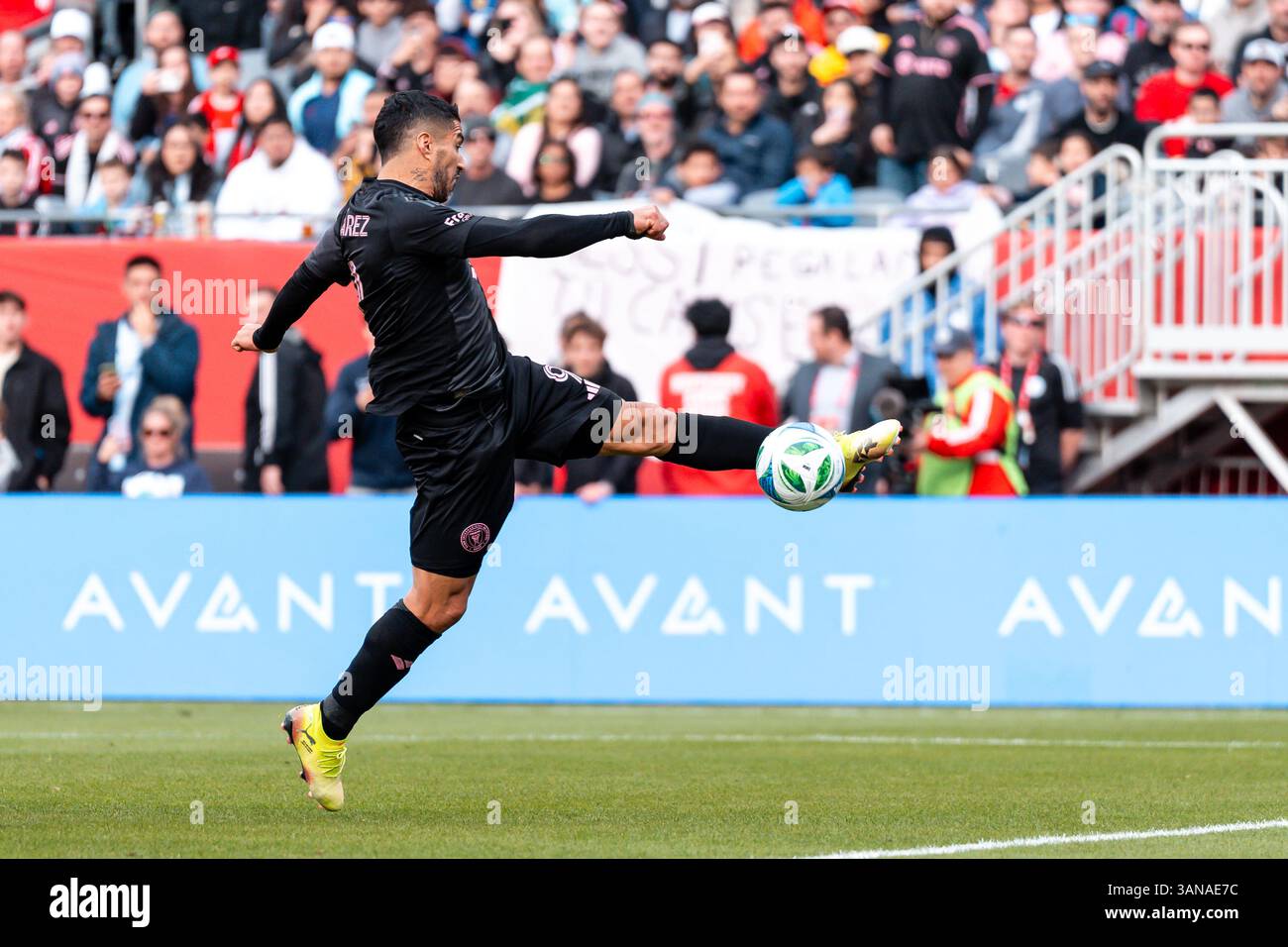 Chicago, United States. 13th Apr, 2025. Inter Miami Forward Luis Suárez ...