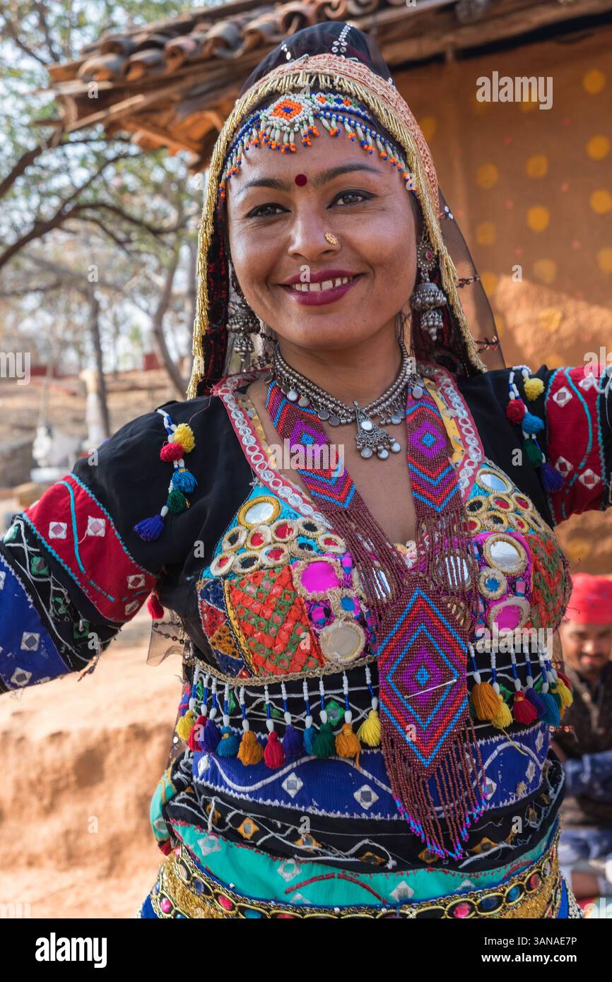 Dancer Shilpgram Crafts Village Udaipur Rajasthan India Stock Photo - Alamy