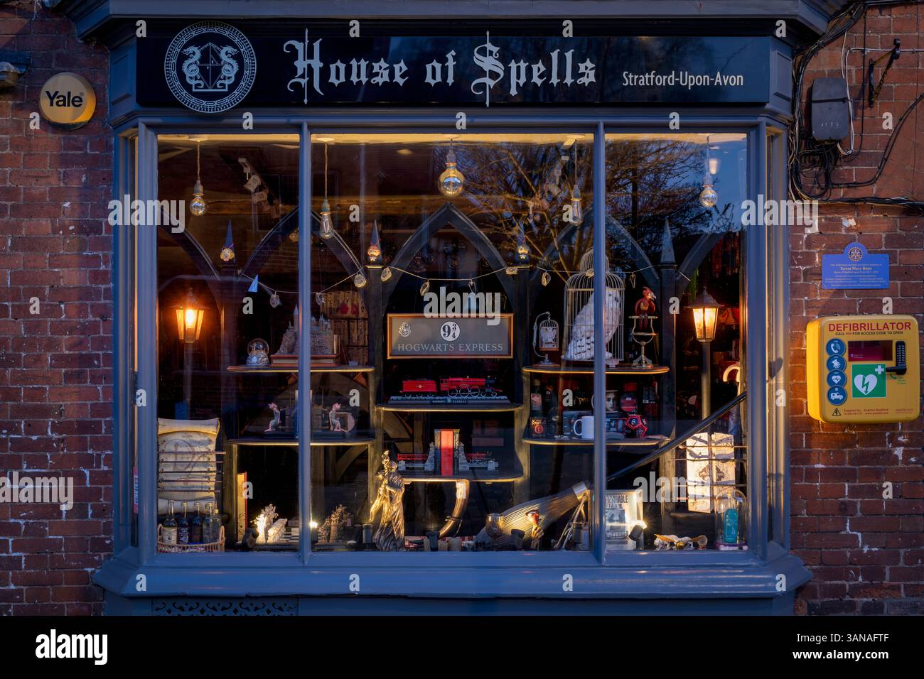 House of spells stratford hi-res stock photography and images - Alamy