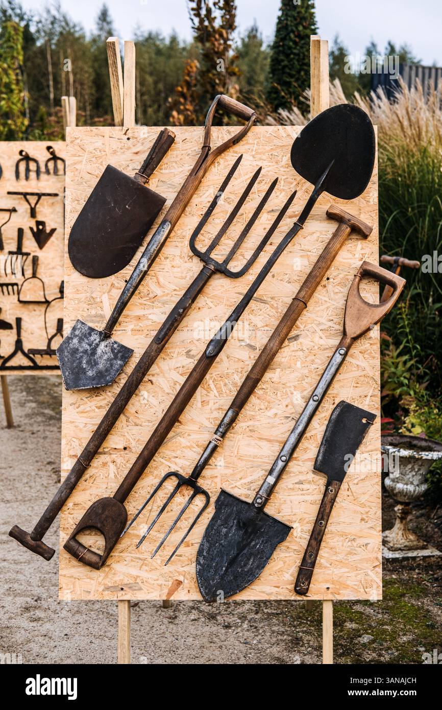 Featuring traditional tools hi-res stock photography and images - Alamy