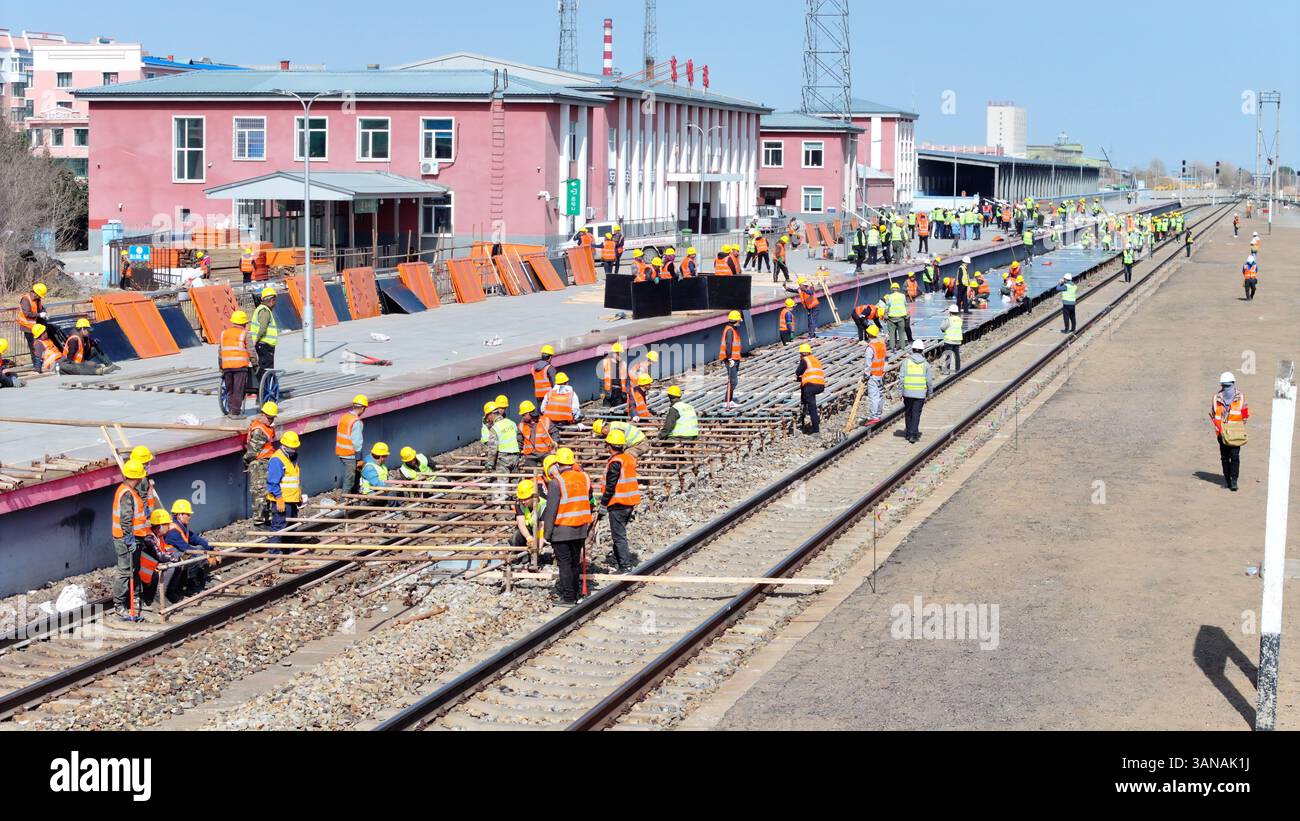 (250415) -- JIAMUSI, April 15, 2025 (Xinhua) -- An aerial drone photo ...