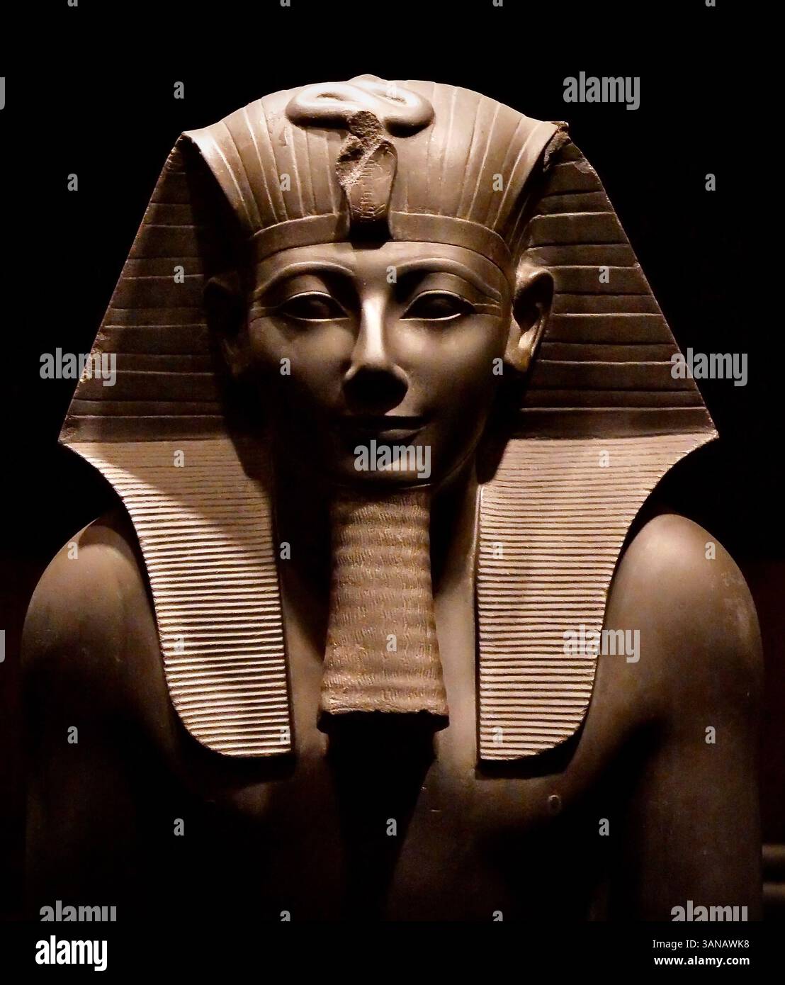 King thutmosis iii hi-res stock photography and images - Alamy