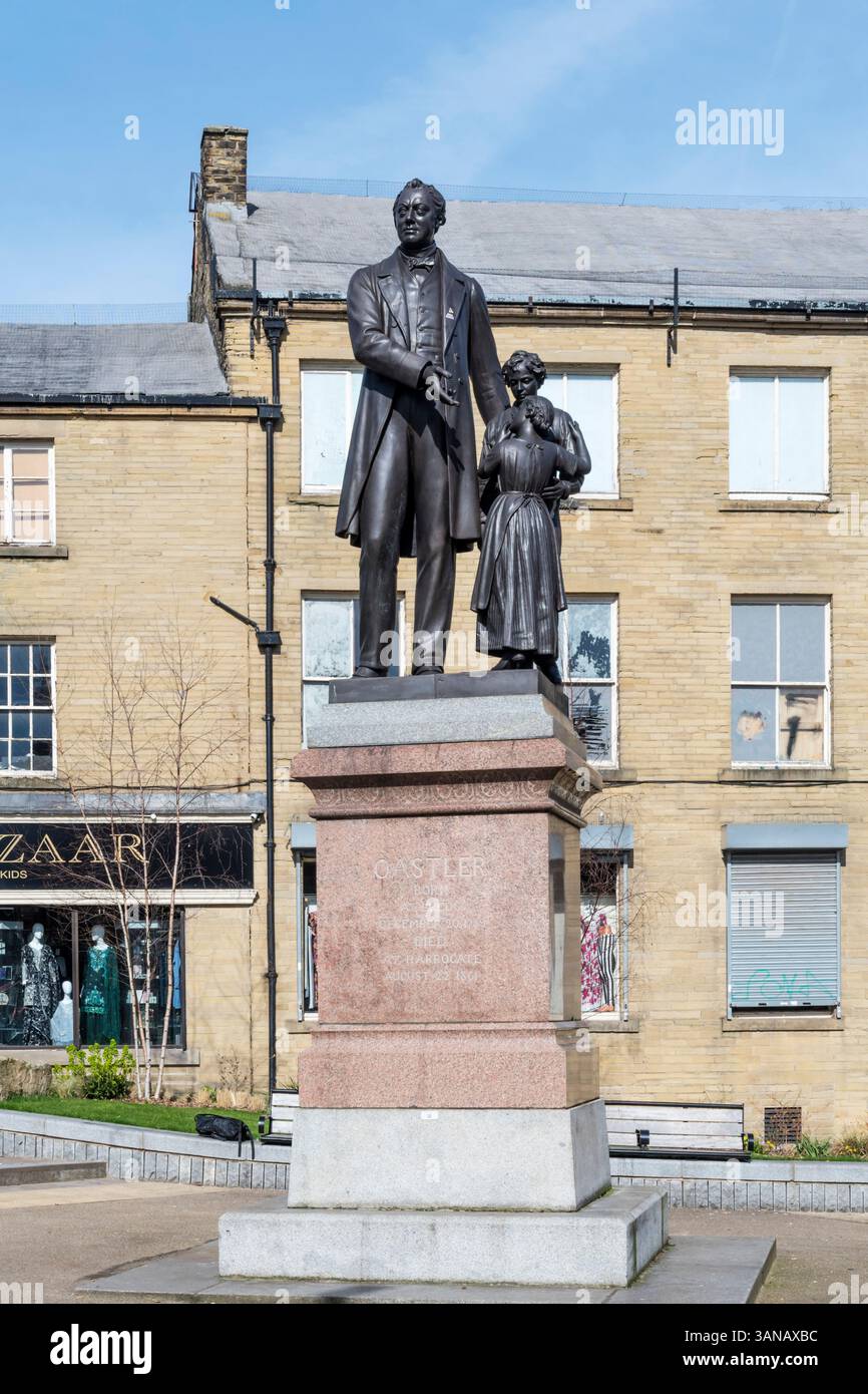 Oastler statue hi-res stock photography and images - Alamy