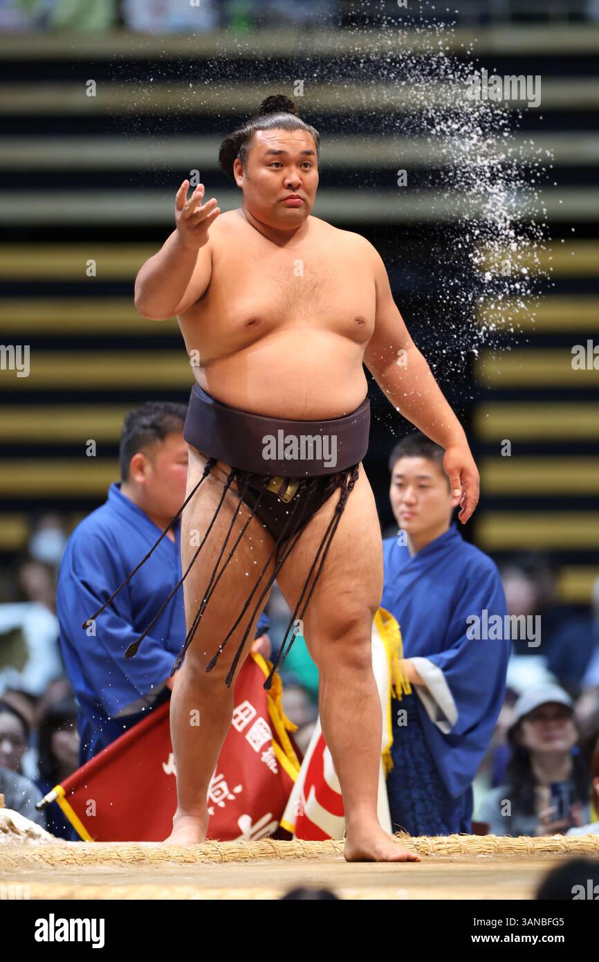 Tokyo, Japan. 15th Apr, 2025. Kirishima Sumo : Jonan Ota Sumo ...