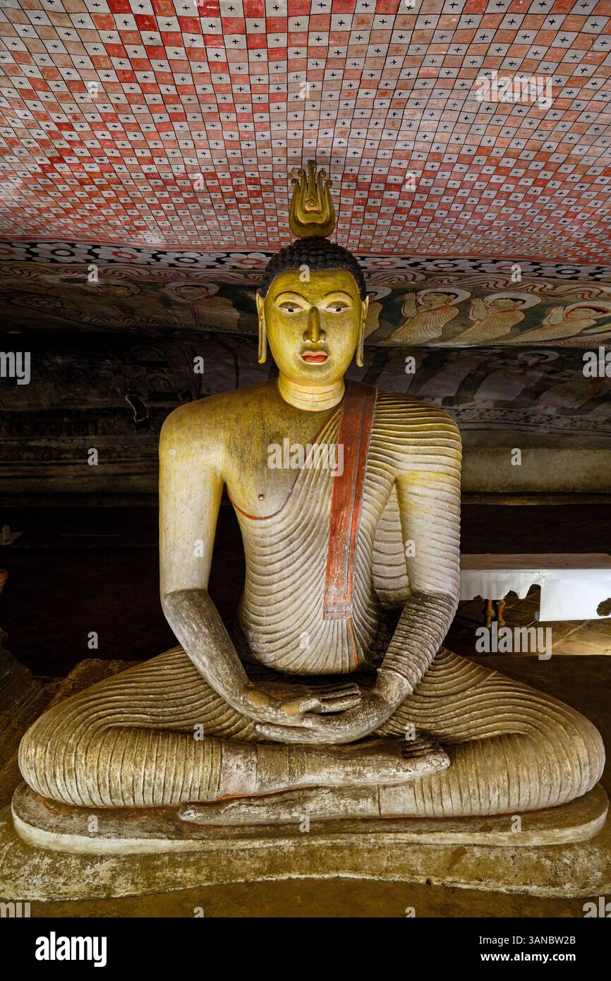 Sri Lanka, Ceylon, Central Province, Dambulla, Buddhist Cave Temple ...