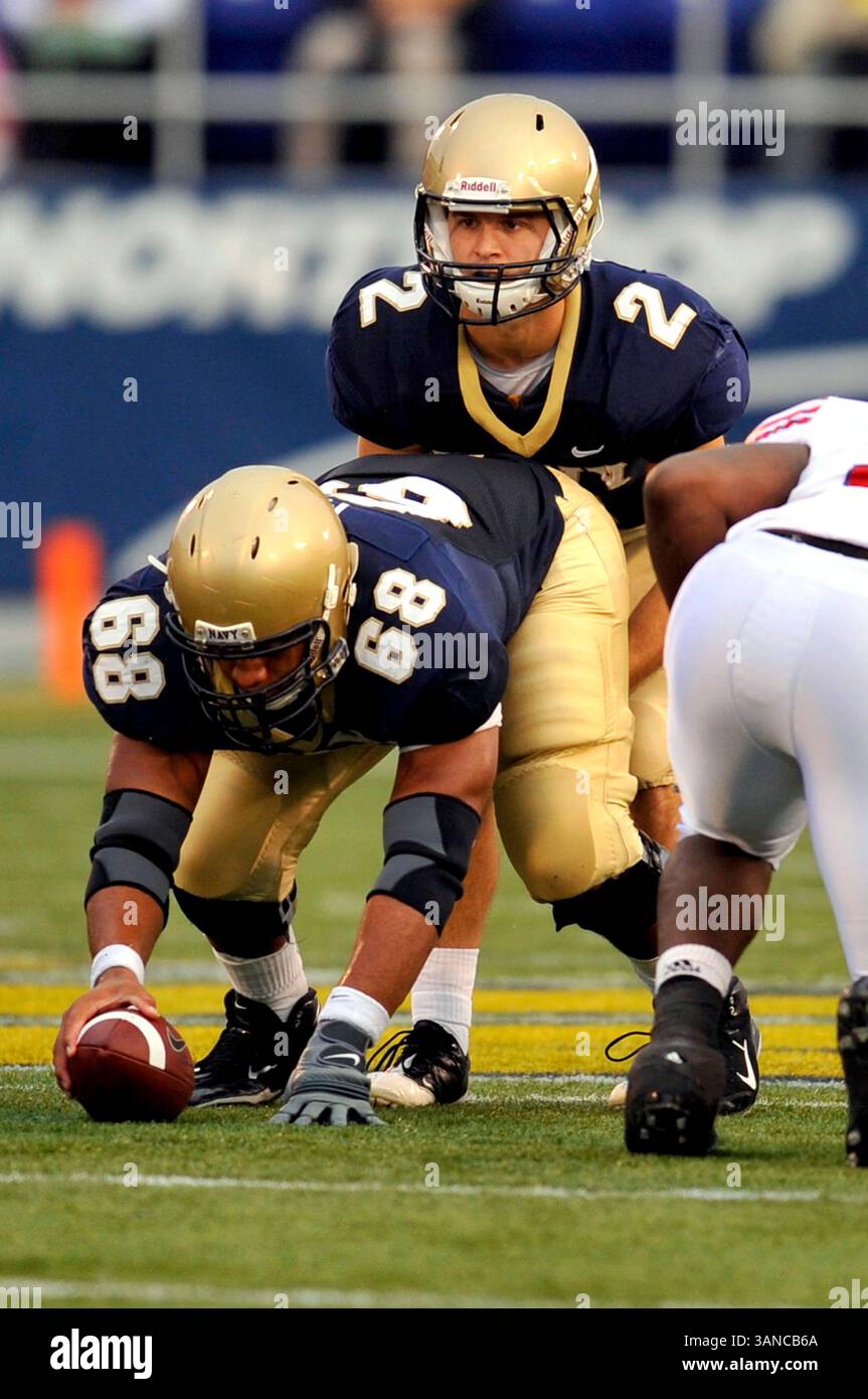 October 25, 2008: Jarod Bryant #2 under center Ricky Moore #68 during a ...
