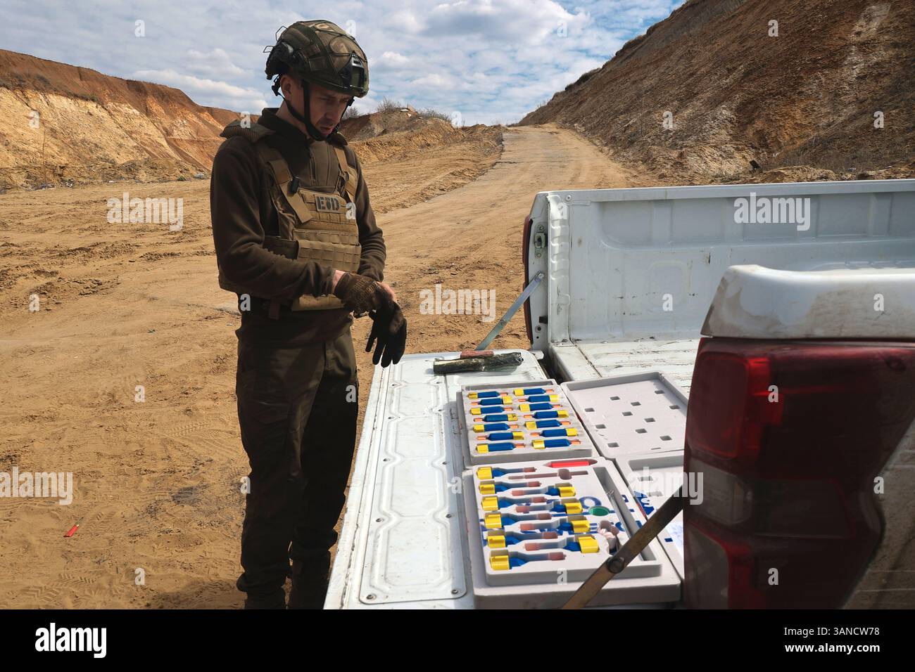 The commander of a sapper platoon of an engineering and sapper ...
