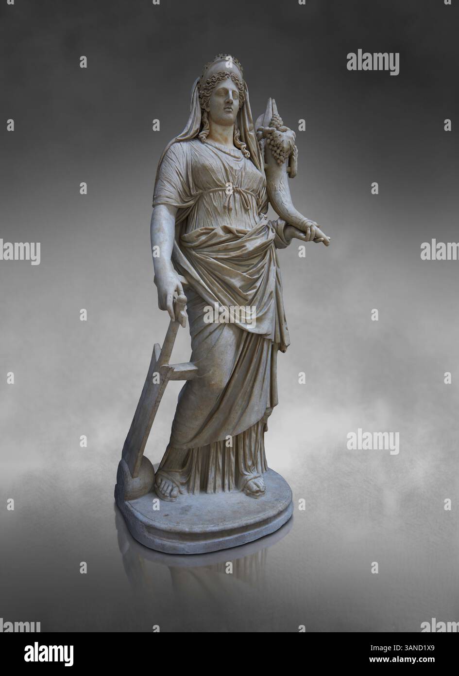Roman goddess fortuna statue hi-res stock photography and images - Alamy