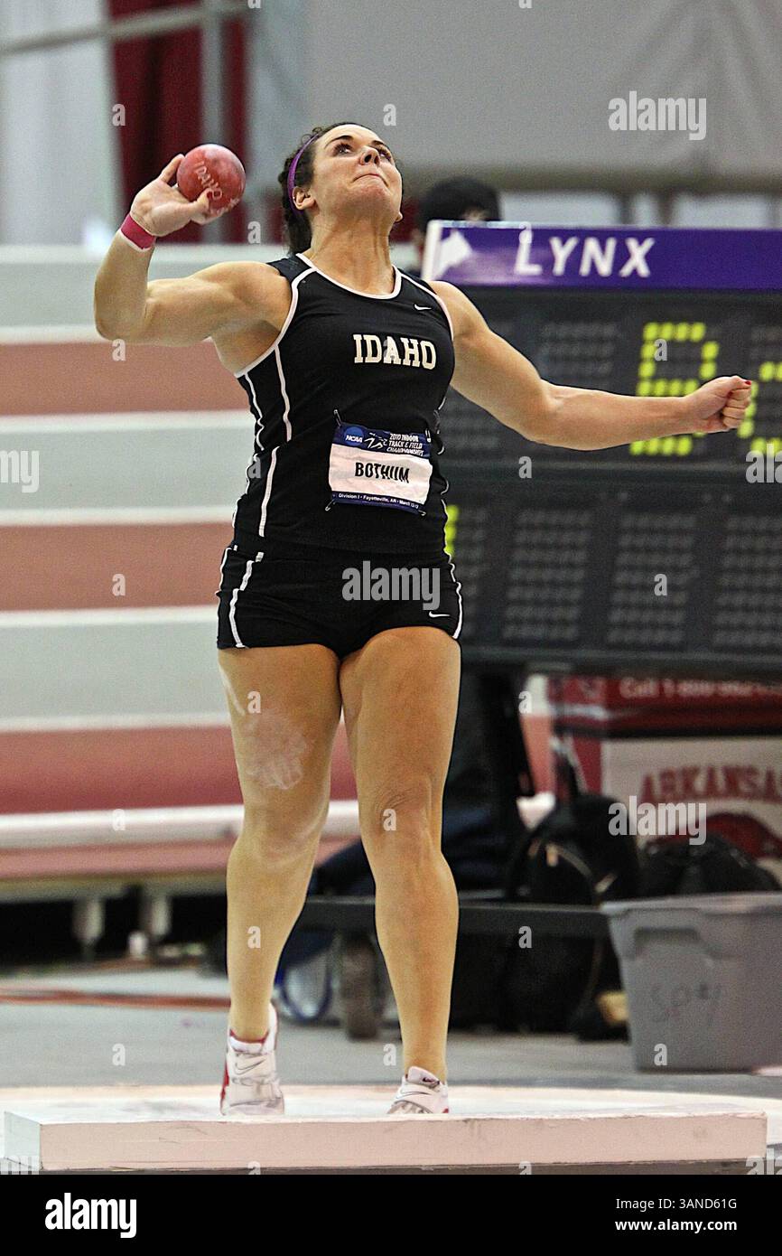 March 13, 2010: Mykael Bothum of Idaho competes in the Women Shot Put ...