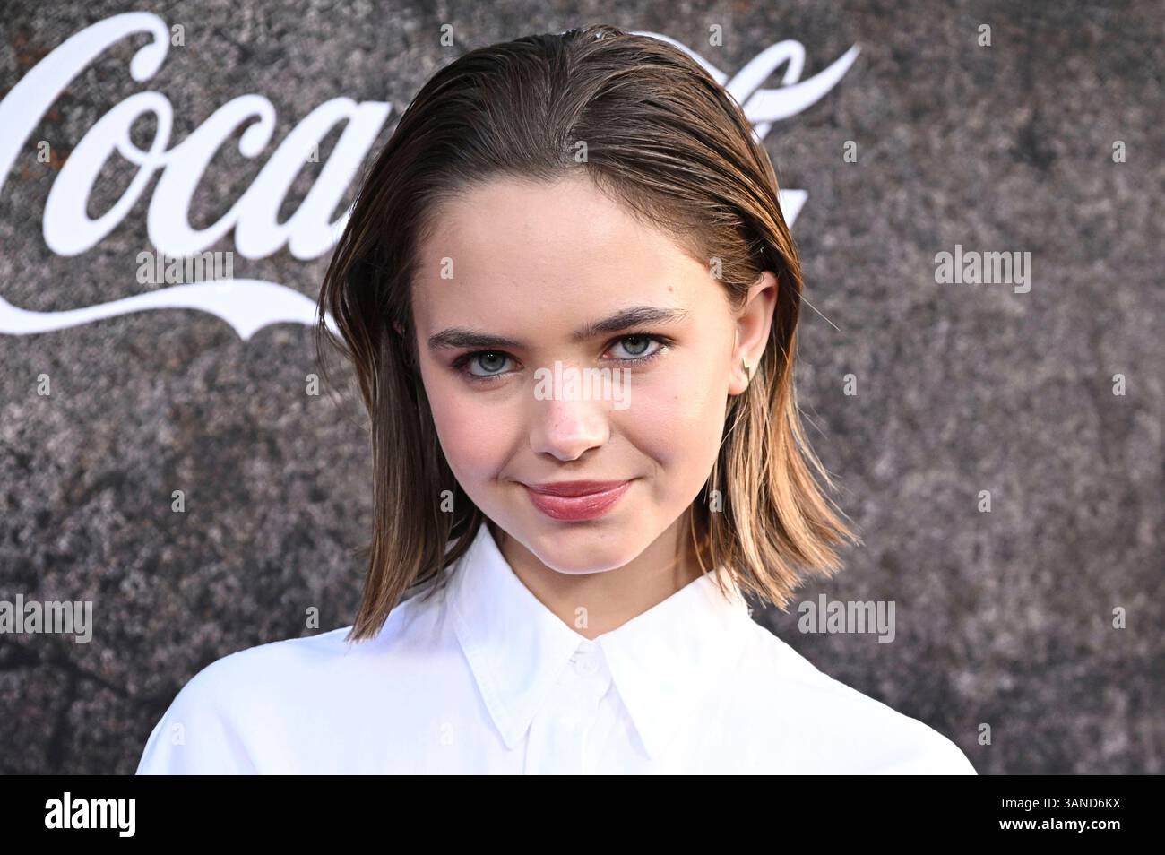 Ryan Kiera Armstrong bei der Premiere der 2. Staffel der Disney Serie ...