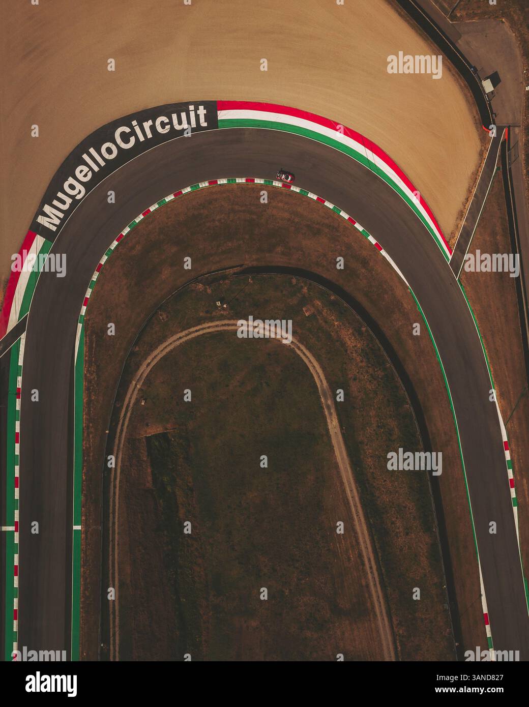 Formula one birds eye view hi-res stock photography and images - Alamy